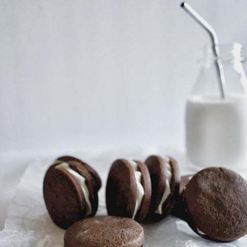 Homemade "Oreo" Cookies - KendellKreations