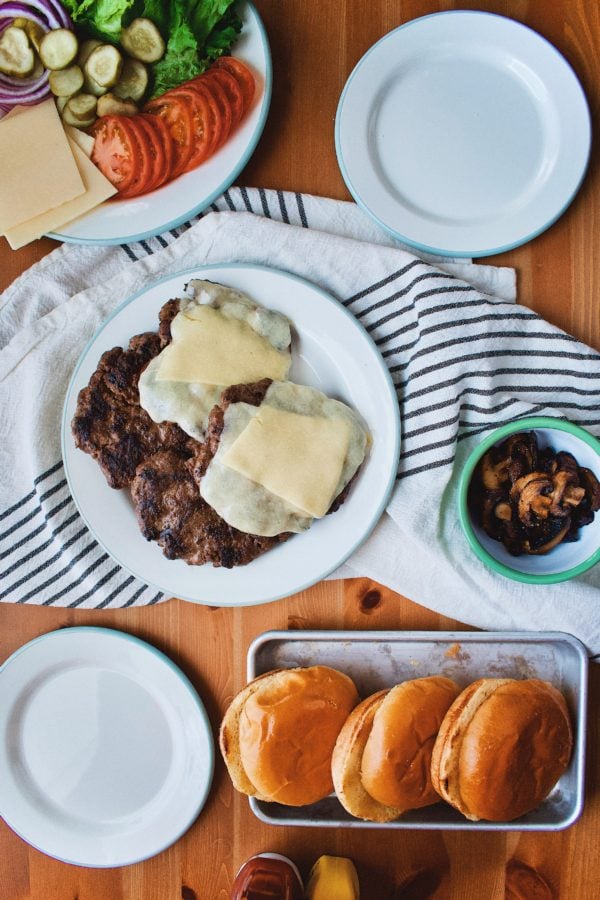 Basic Burger - KendellKreations