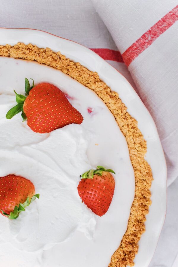 Strawberry Pie + Graham Cracker Crust...a heavenly pairing ...