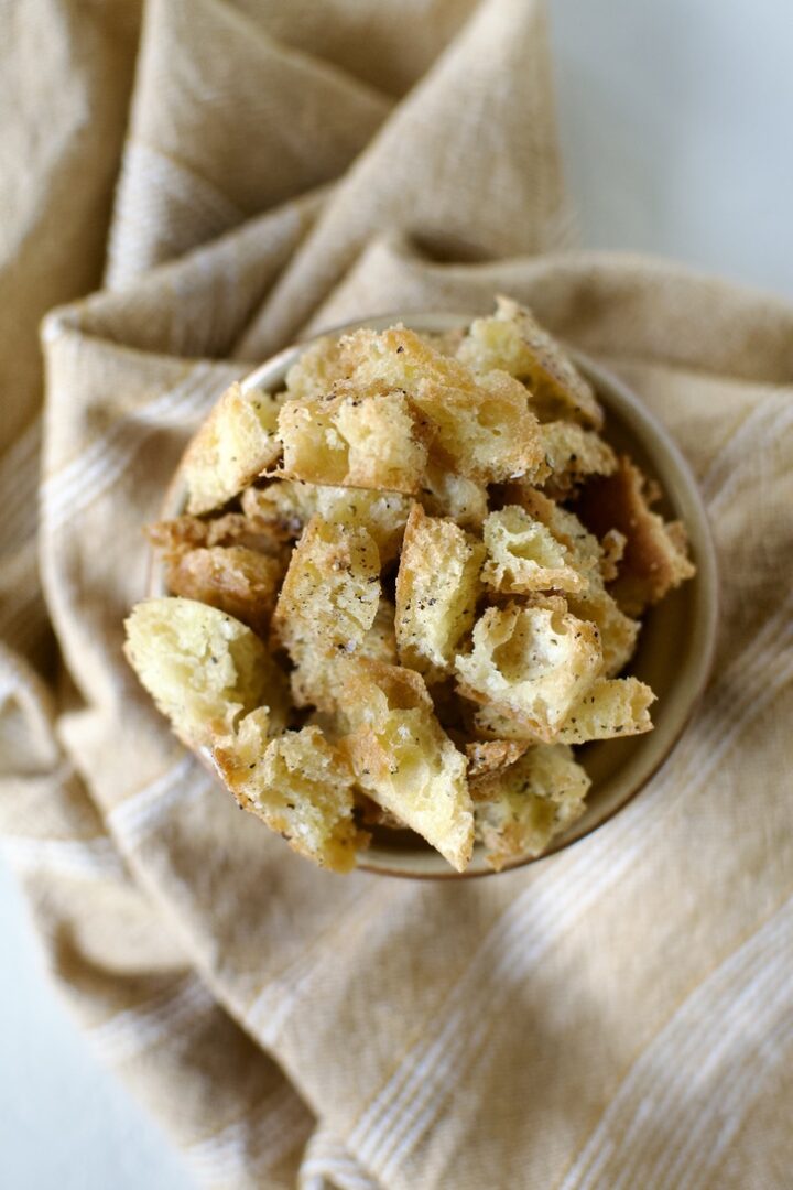 Classic Caesar Salad - KendellKreations